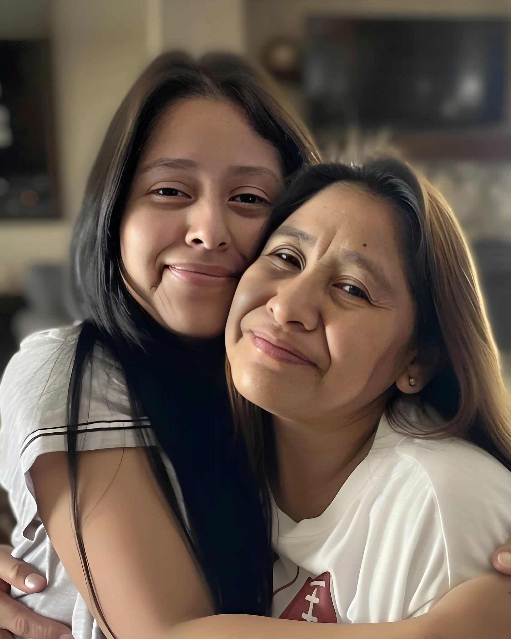 My 16 year old daughter forbade me to clean her room - After listening to her phone conversation ...