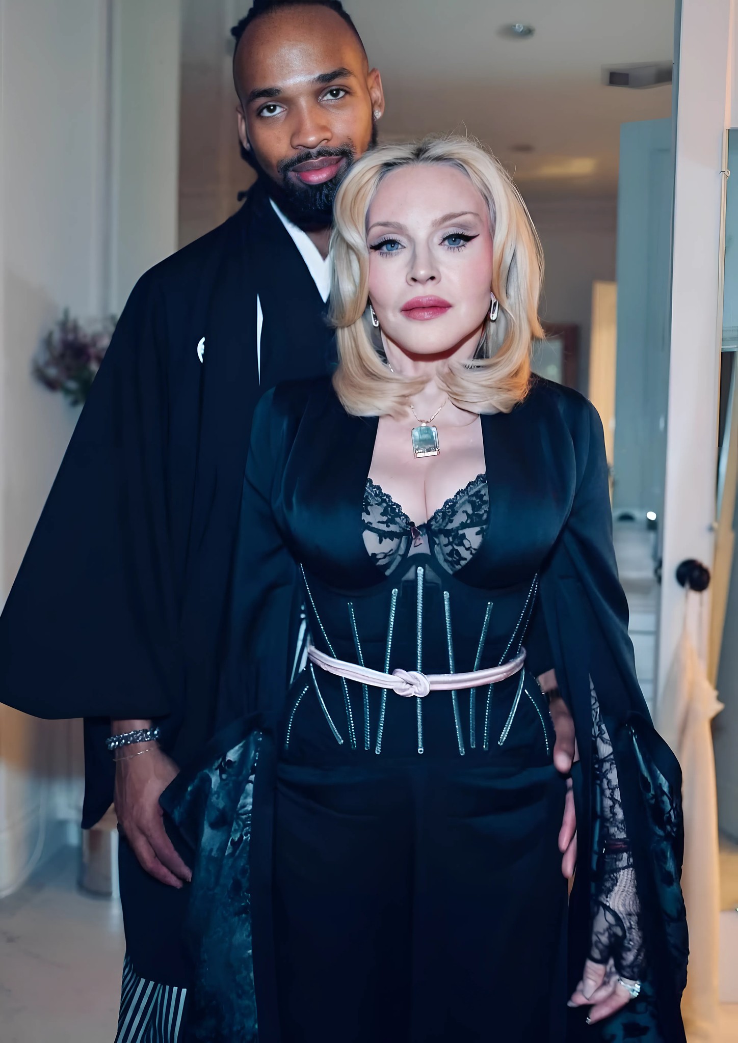 This detail immediately gives away Madonna's real age. And she was ...